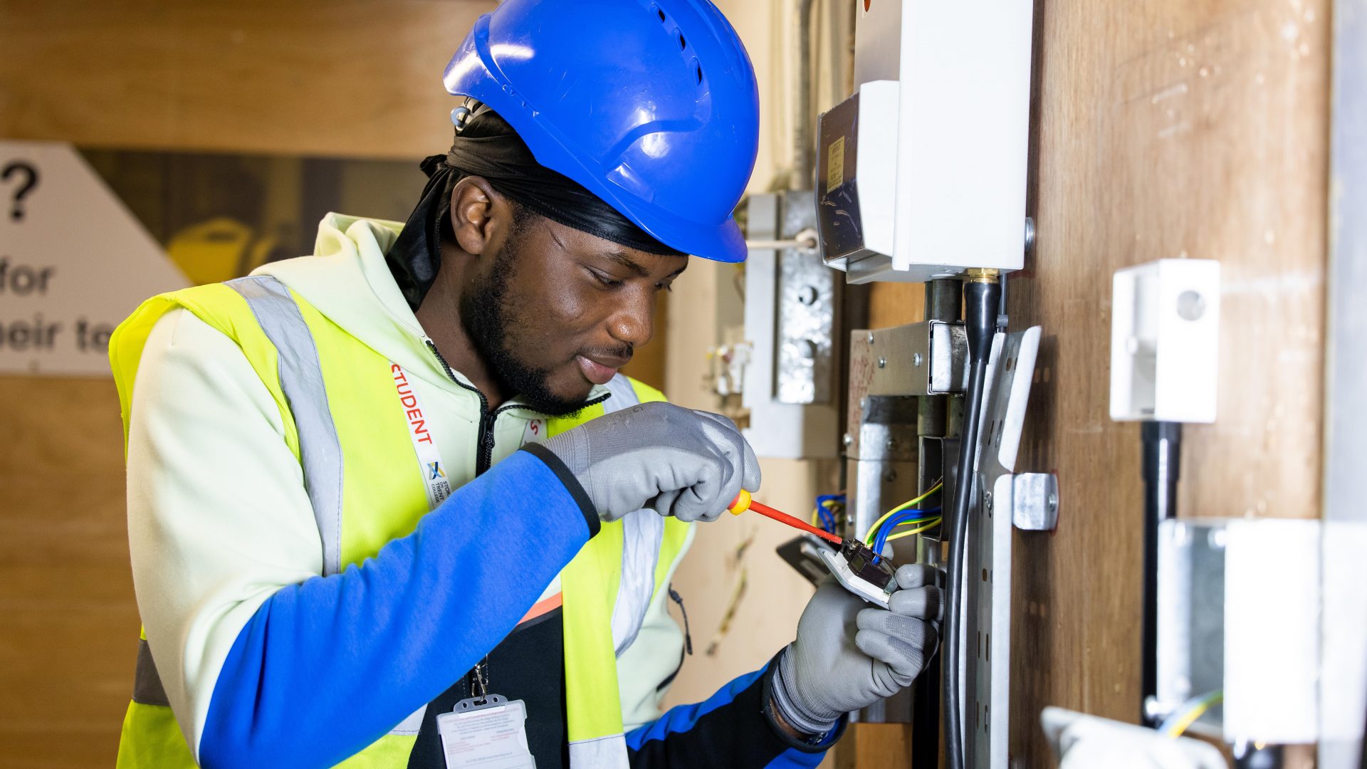 Electrical Installations Level 2 (C&G) - Stoke-on-Trent College :Stoke ...