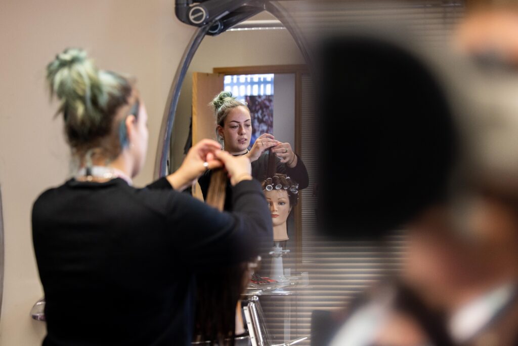 Salons & Spa - Stoke-on-Trent College :Stoke-on-Trent College