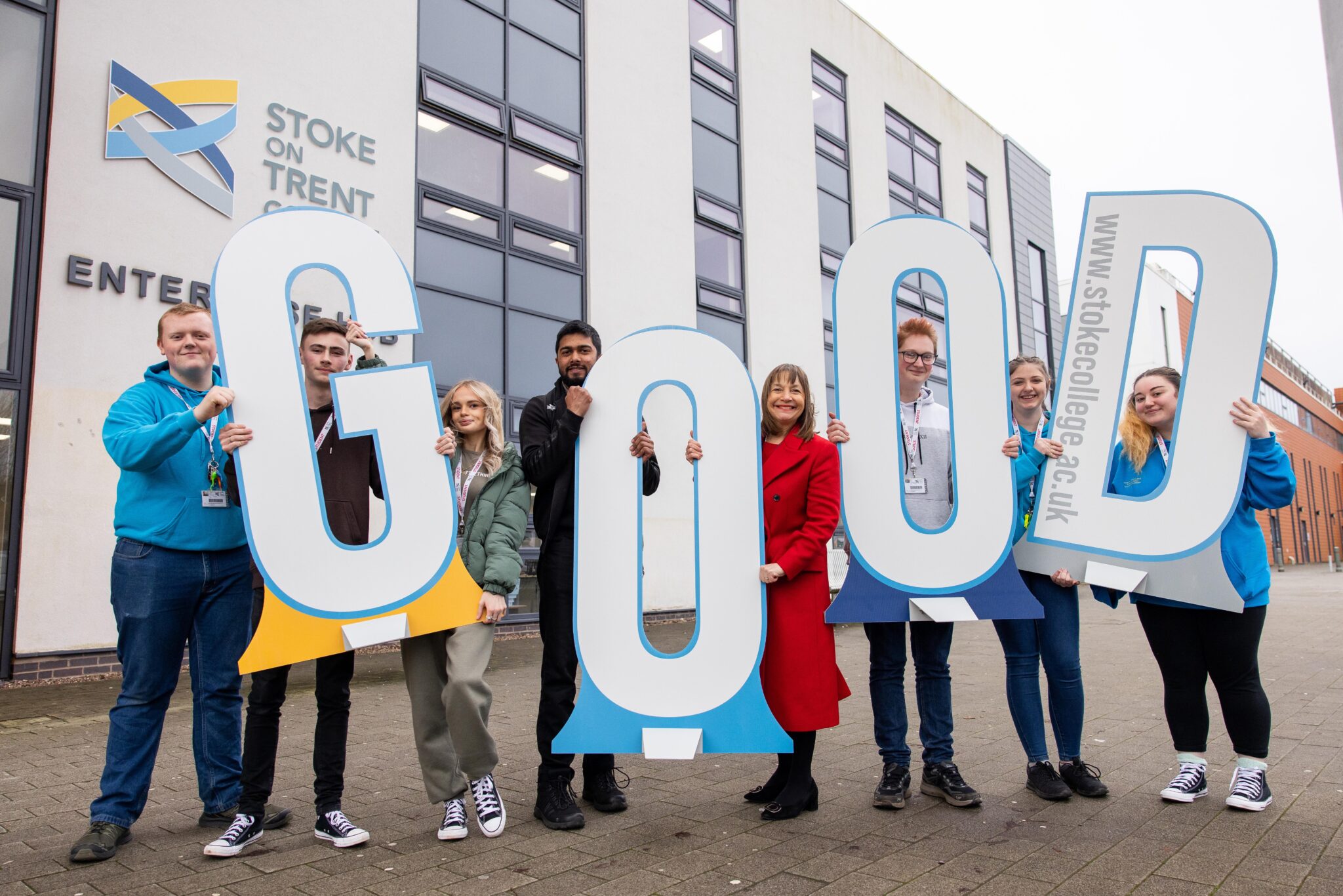 - Stoke-on-Trent College :Stoke-on-Trent College